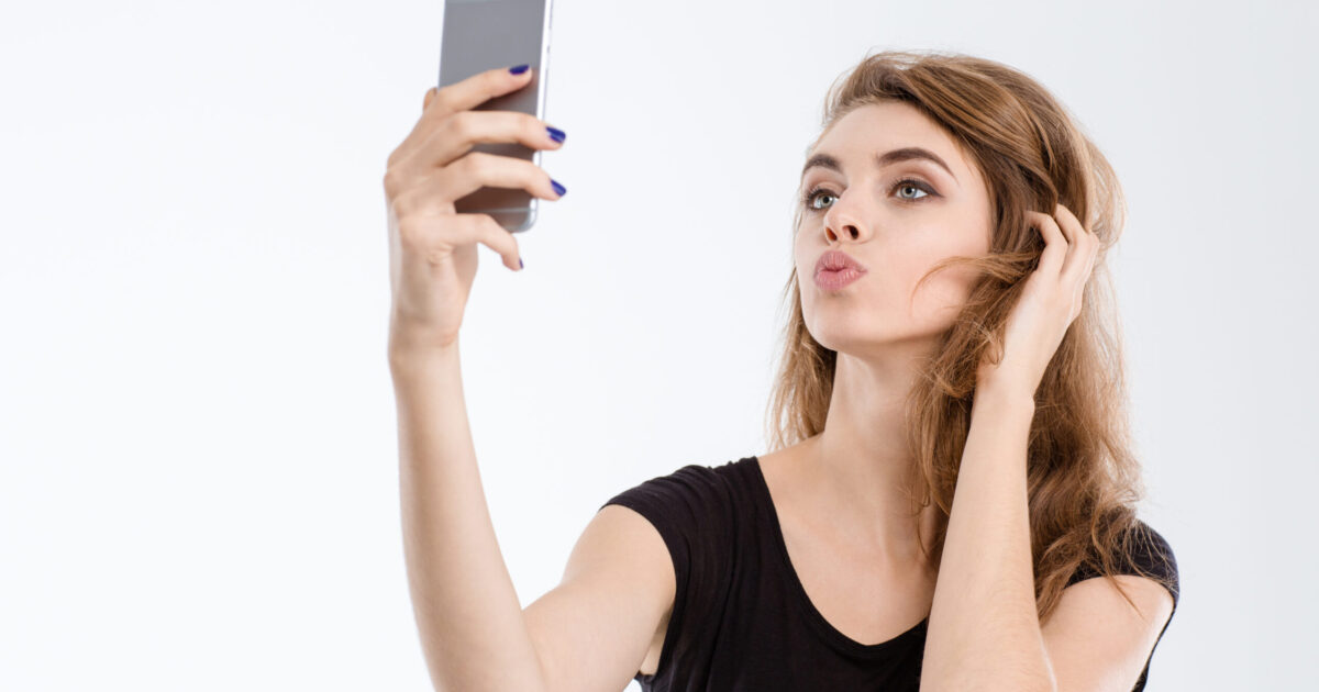 Master the Art of Selfie Makeup | Bondi Beauty